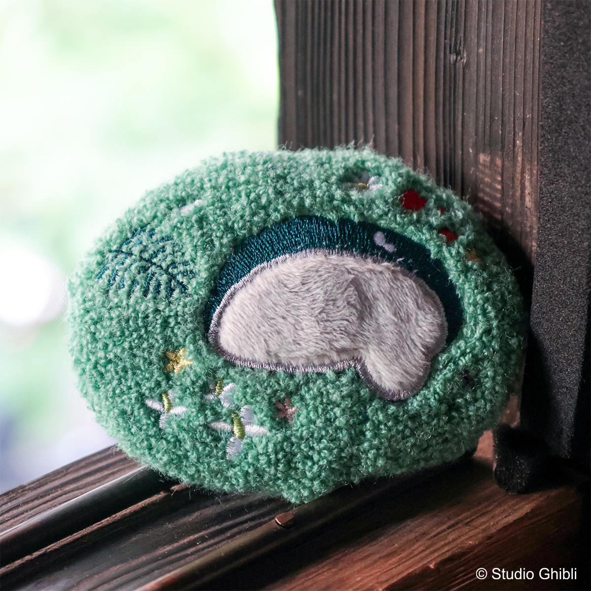 Studio Ghibli releases amazing new My Neighbour Totoro merchandise in ...