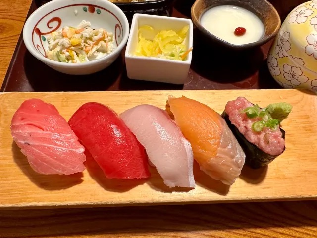Stunning Japanese restaurant is like eating in a samurai residence ...