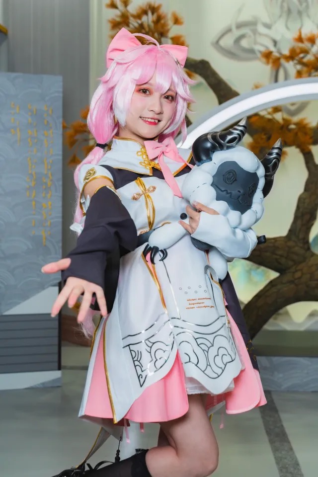 The best cosplayers from Day 1 of Summer Comiket 2023【Photos ...