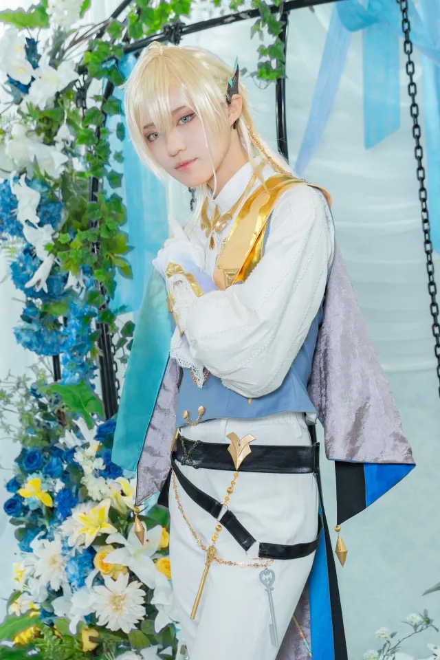 The best cosplayers from Day 1 of Summer Comiket 2023【Photos ...