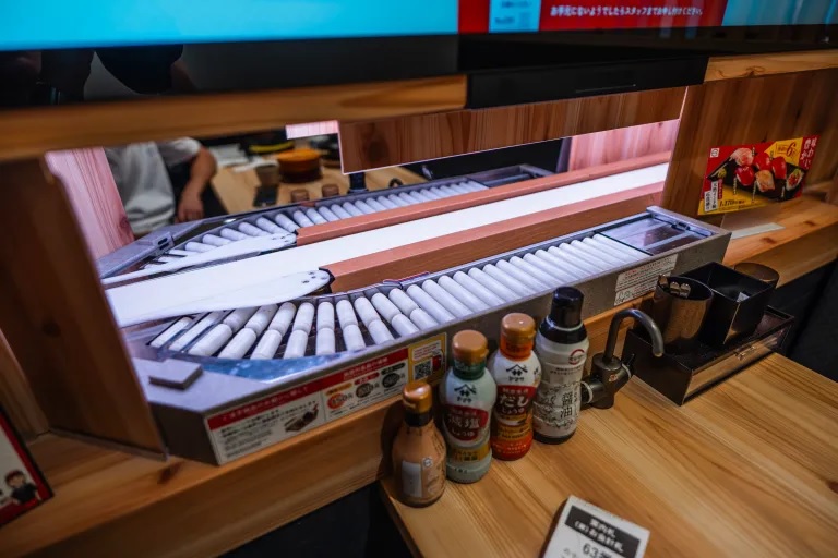 Digital Sushiro Vision – Testing out the newest way to order conveyor ...