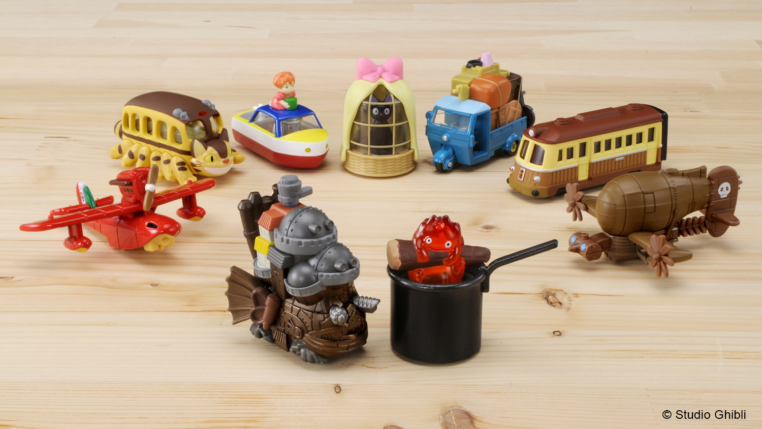 Howl’s Moving Castle is now a die-cast car in Studio Ghibli anime toy ...