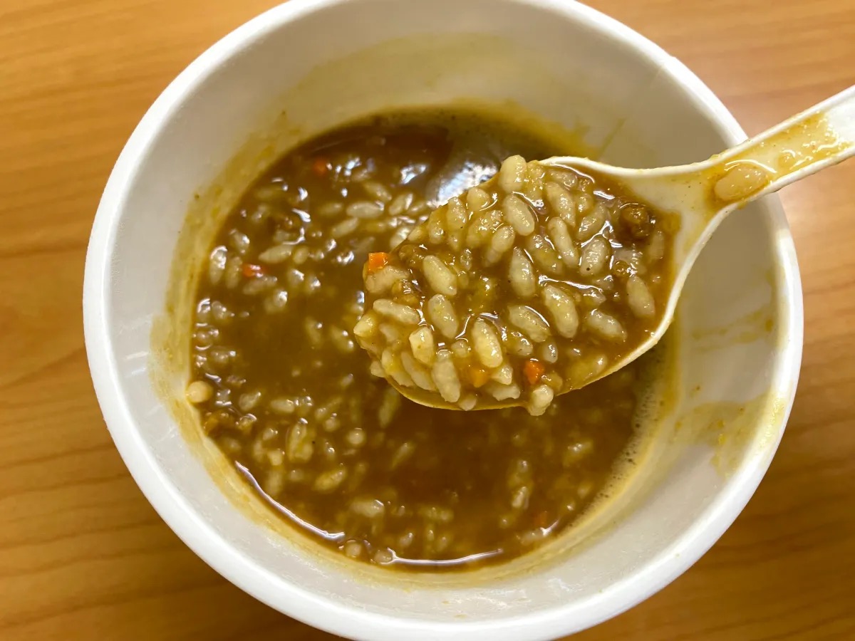 We try the new Gaming Cup Noodle and Gaming Curry Rice from Nissin ...