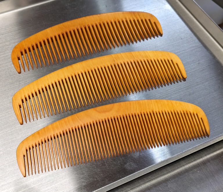 300-year-old Tokyo comb company sells 30,000-yen wooden hair combs—Are ...