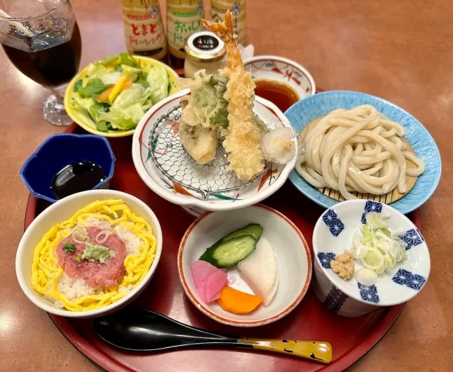 Bando Taro proves family restaurants in Japan are on a whole other ...
