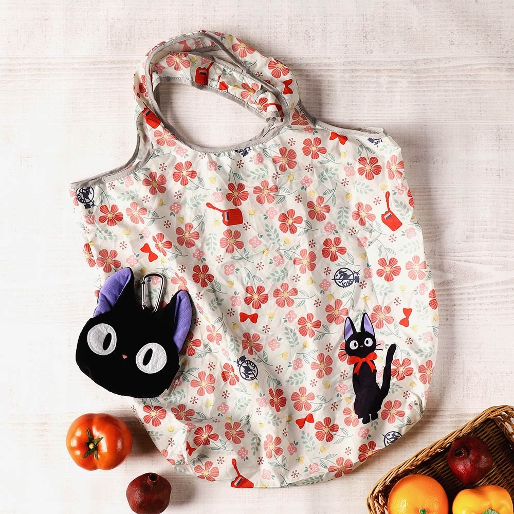 Smiling Totoro, Catbus eco bags and plushie clips reward you with ...