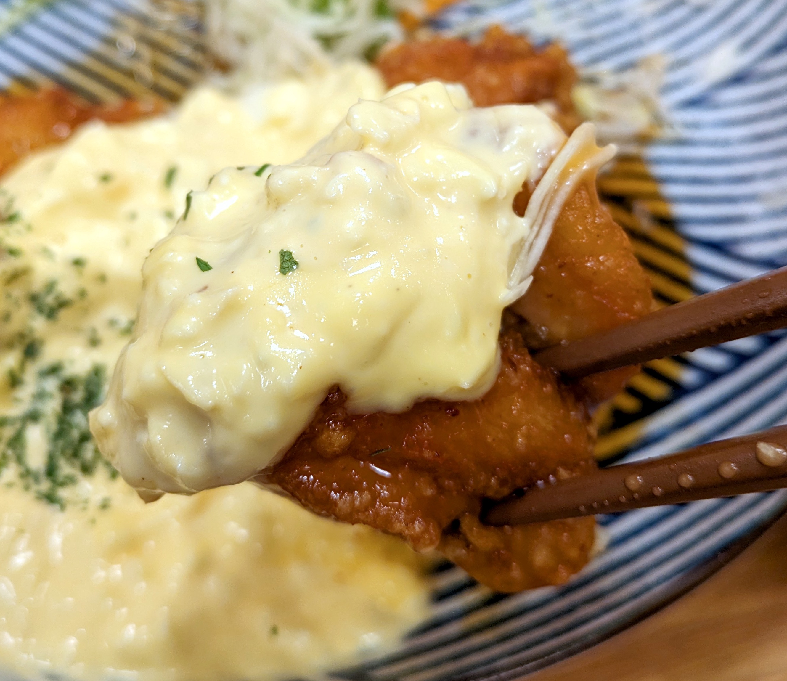 Rice robot serves free refills at Japanese set meal restaurant ...