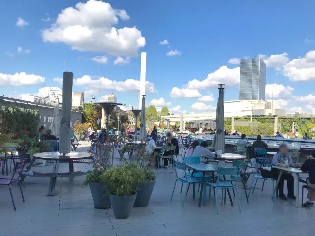Hidden oasis on a Japanese department store rooftop is home to Monet’s ...