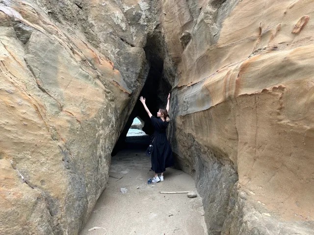 Chikura no Iwaya: Secret beach cave only appears for two hours a day ...