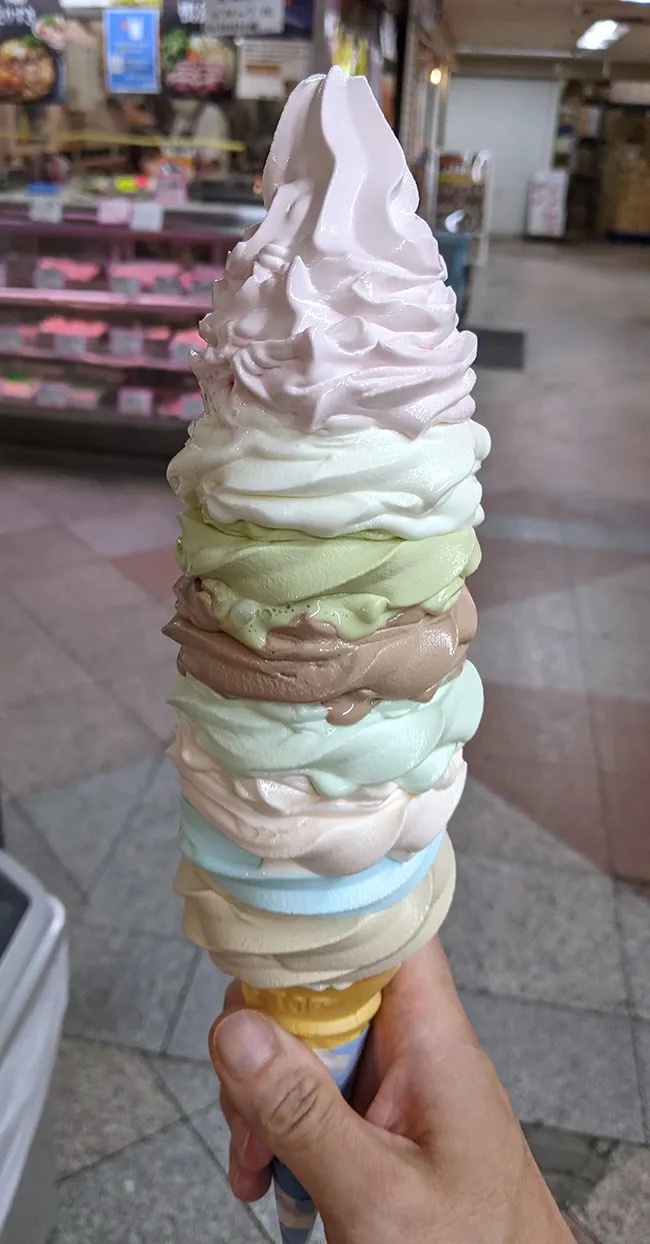 Crazy big Japanese street food at Tokyo Station causes a stir with ...