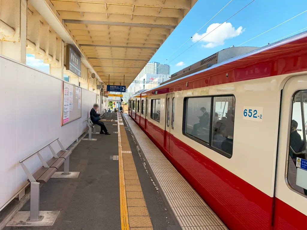 Our visit to the coolest Book Off used Japanese book store that we’ve ...