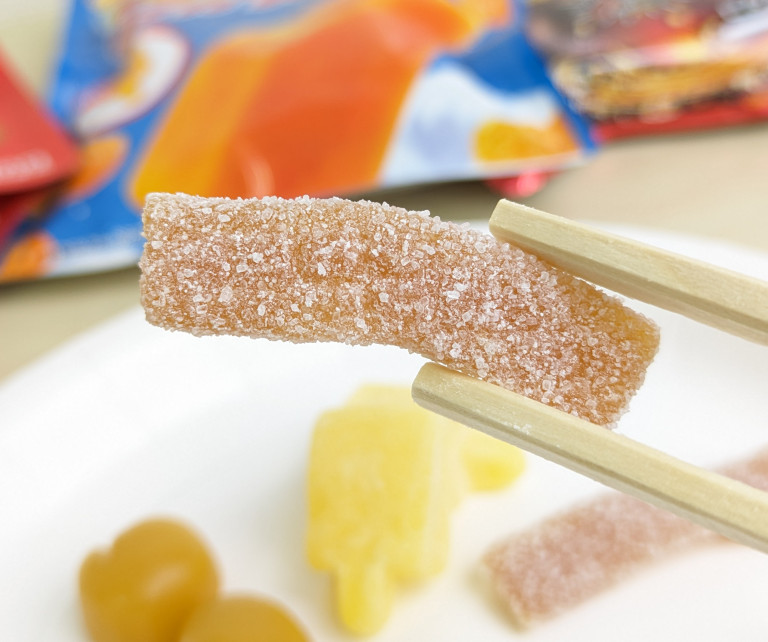 We tried 12 different gummy candies from a Japanese supermarket and ...