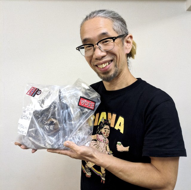 Mr. Sato nets himself a uniquely fishy souvenir inside of Tokyo’s major ...