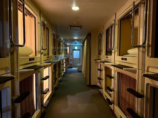 Stay at a Japanese capsule hotel in Tokyo for less than US$20 a night ...