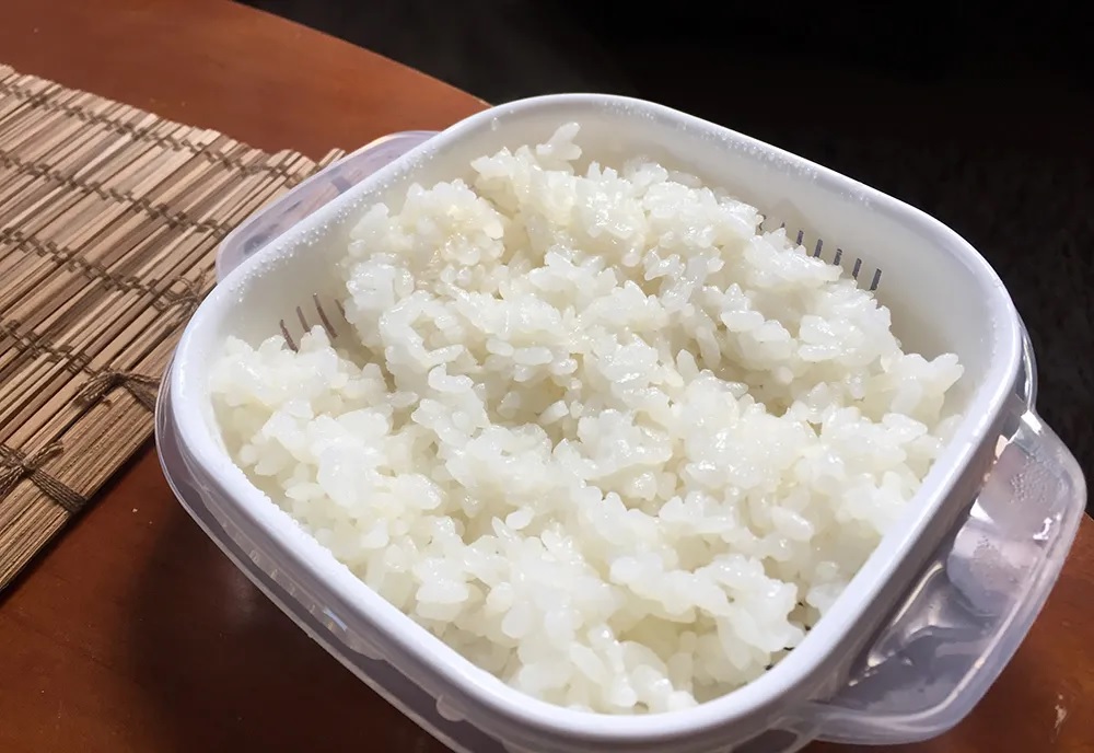 How much more expensive is it to use microwave rice packs instead of ...