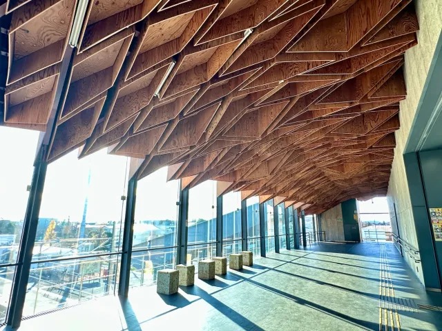 The most beautiful train station in Japan? Award-winning design by ...