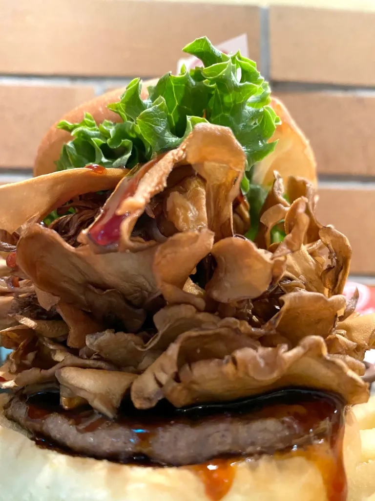 My oh maitake! Japan’s oldest hamburger chain’s new mushroom burger is ...