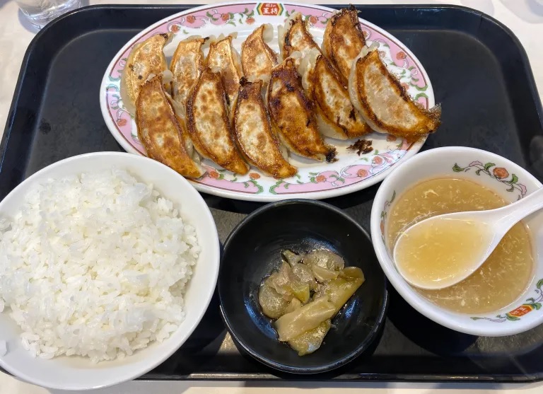Japan’s favorite gyoza restaurant changes its gyoza recipe – Will gyoza ...