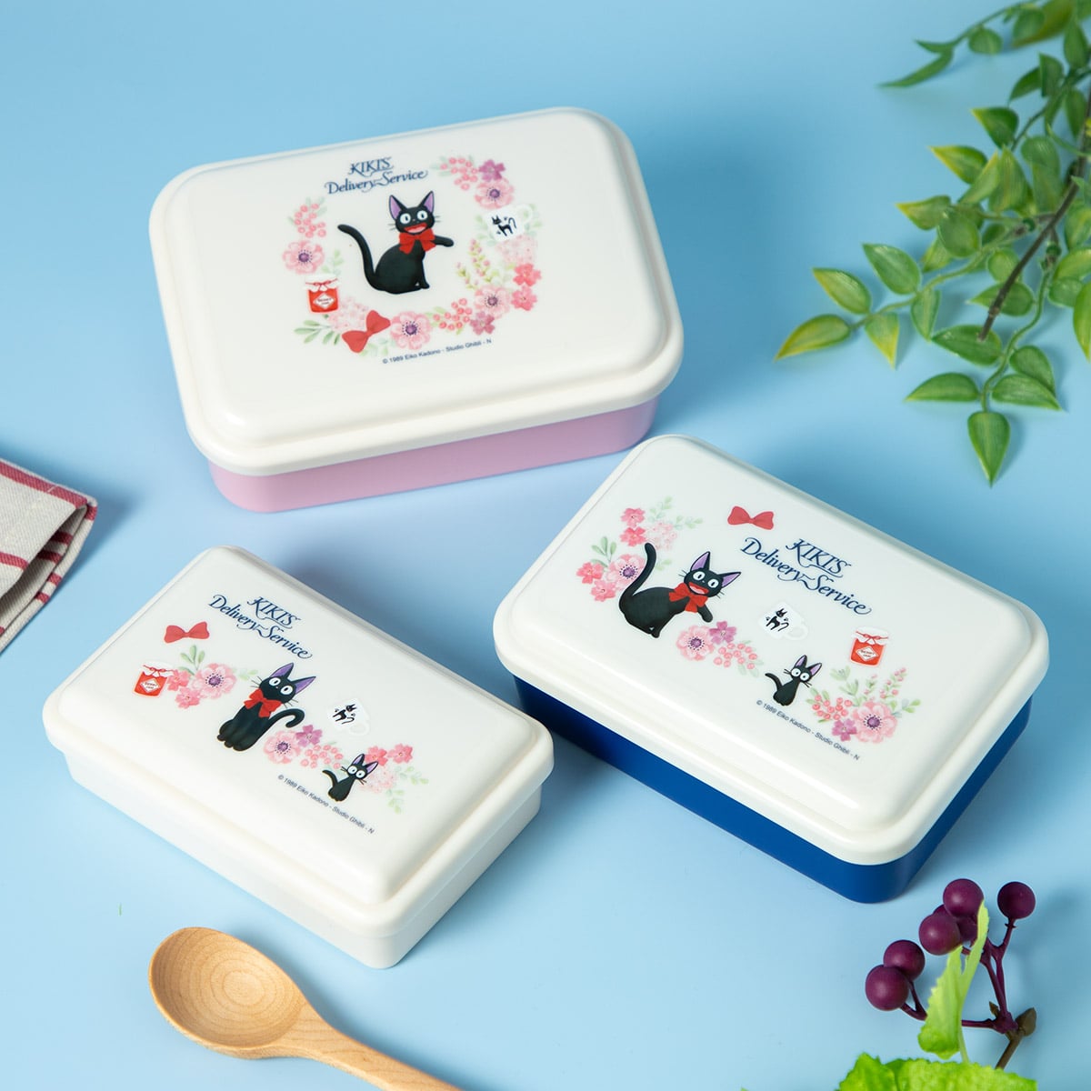 Studio Ghibli bento box collections released just in time for hanami ...