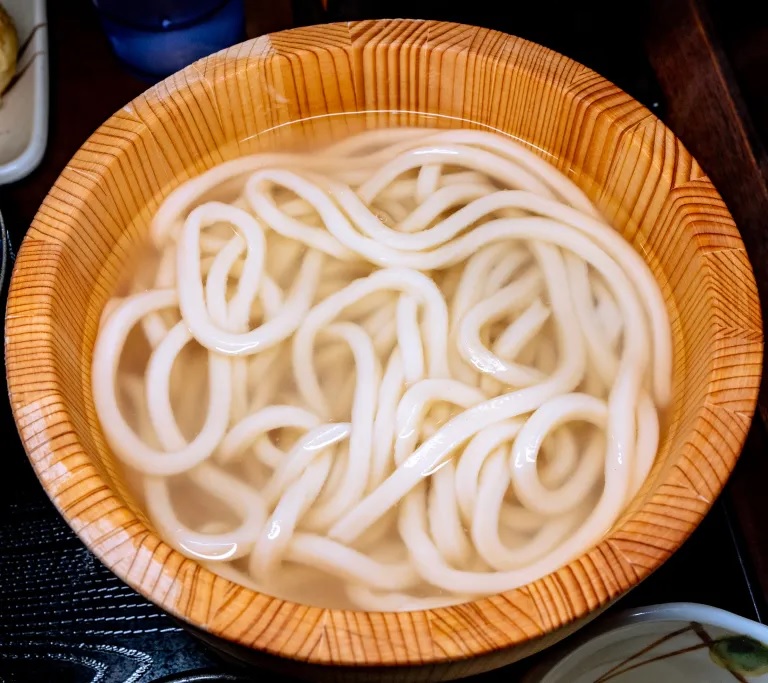 All-Noodle Artisan Marugame udon restaurant operating in Tokyo, only 30 ...