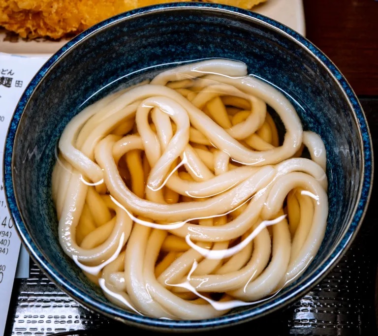 All-Noodle Artisan Marugame udon restaurant operating in Tokyo, only 30 ...