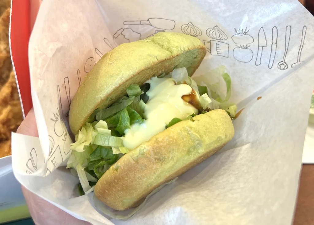 What does an EXACTLY 5,000-yen meal at Japan’s Mos Burger look like ...