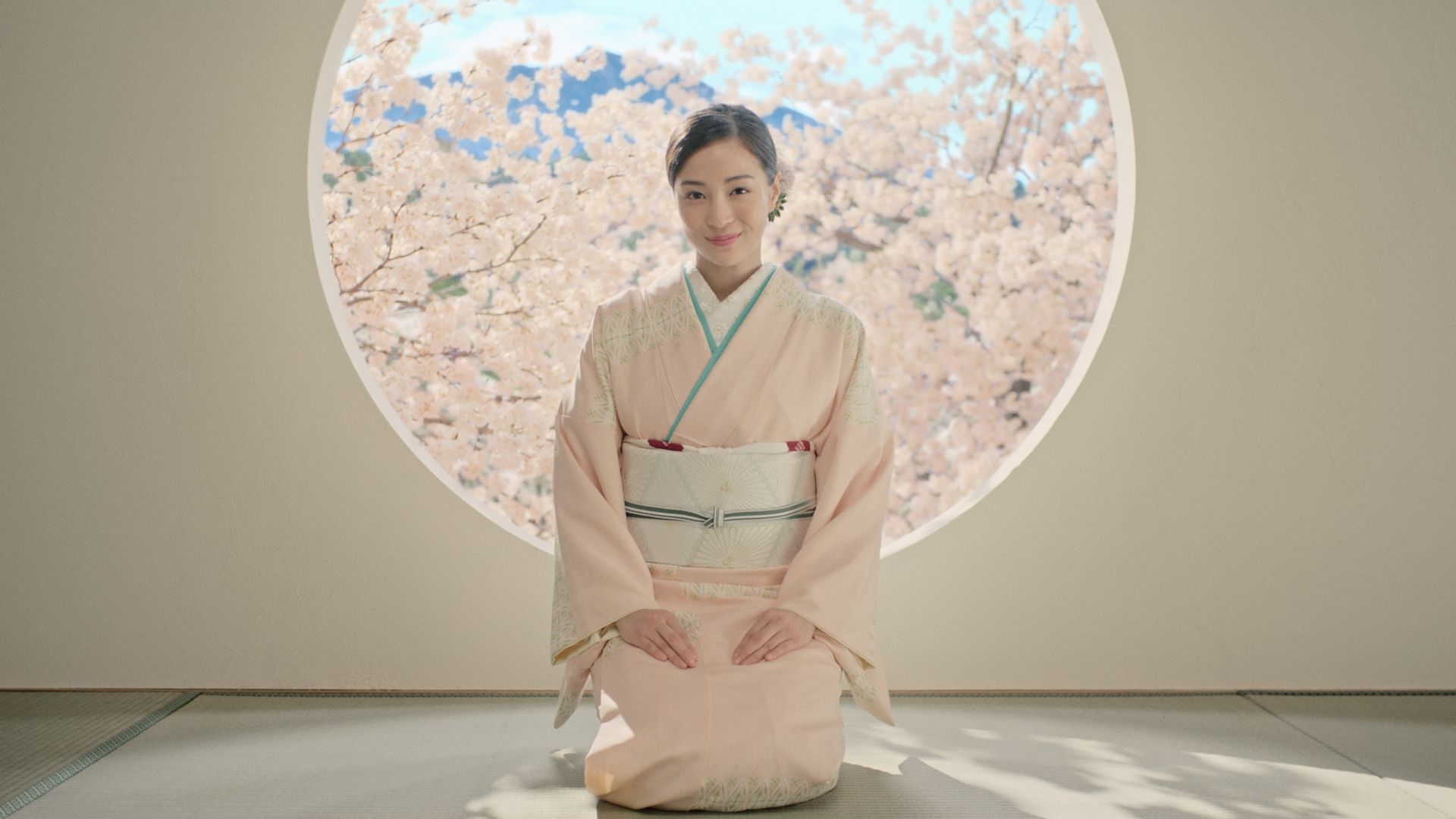 McDonald’s sells Japanese red bean and matcha drinks with a zany sakura ...