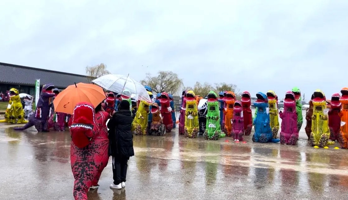 We take part in a T-Rex race at Nara, Japan, turns out to be a wet and ...