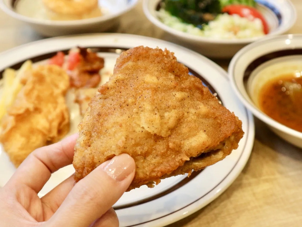Is the all-you-can-eat KFC buffet in Tokyo really as good as they say ...