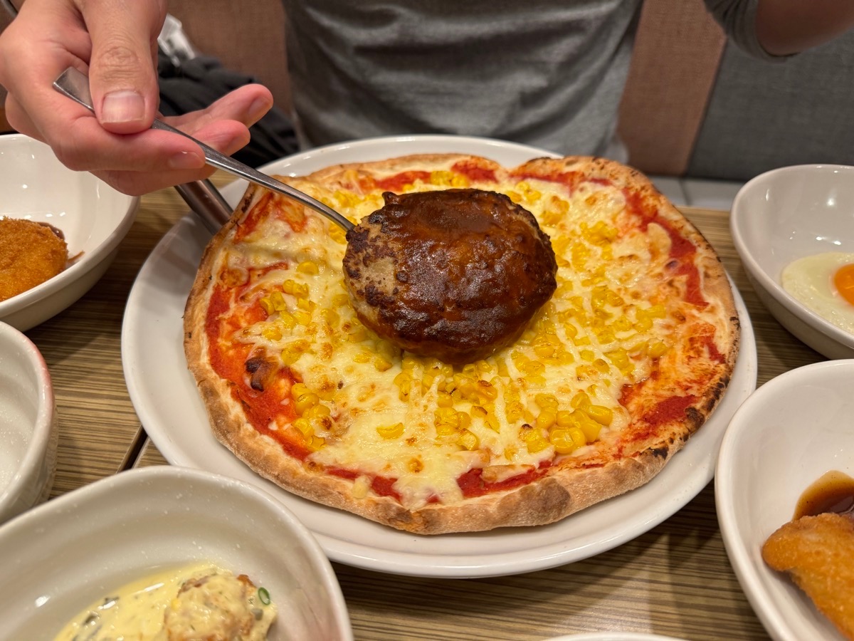 How to make an epic pizza at a Japanese family restaurant | SoraNews24 ...