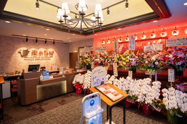 A new meaty dawn for Akihabara as neighborhood’s best steak/hamburger ...