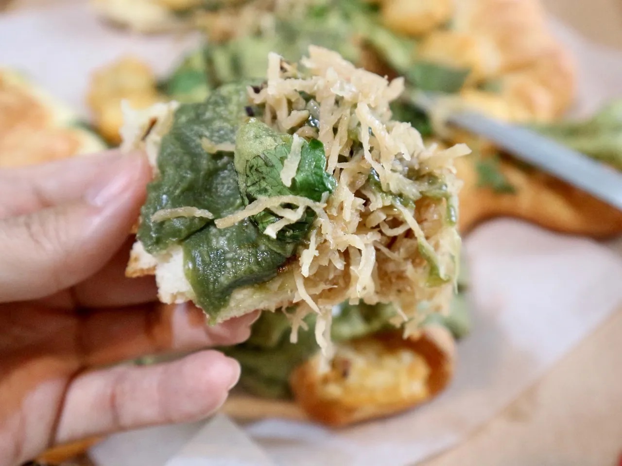 Pizza Hut releases a turtle pizza that looks like a Teenage Mutant ...