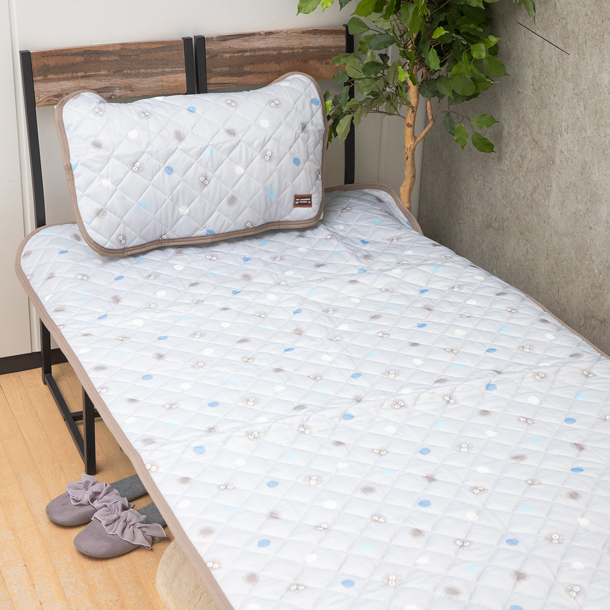 New Studio Ghibli bedding sets are cool in all senses of the word ...