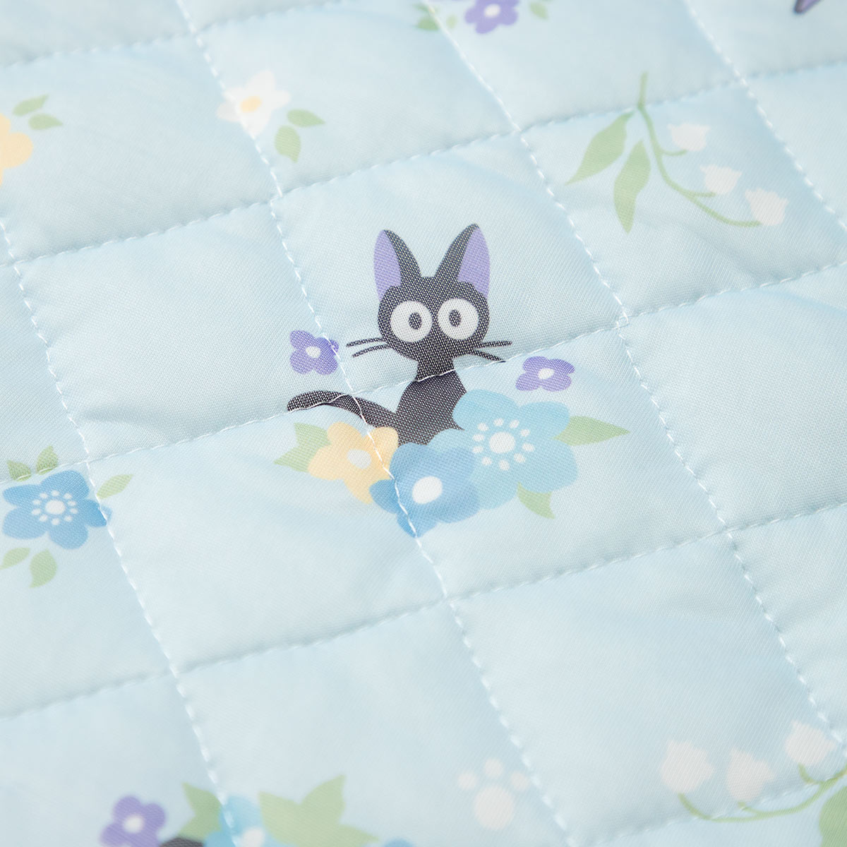 New Studio Ghibli bedding sets are cool in all senses of the word ...