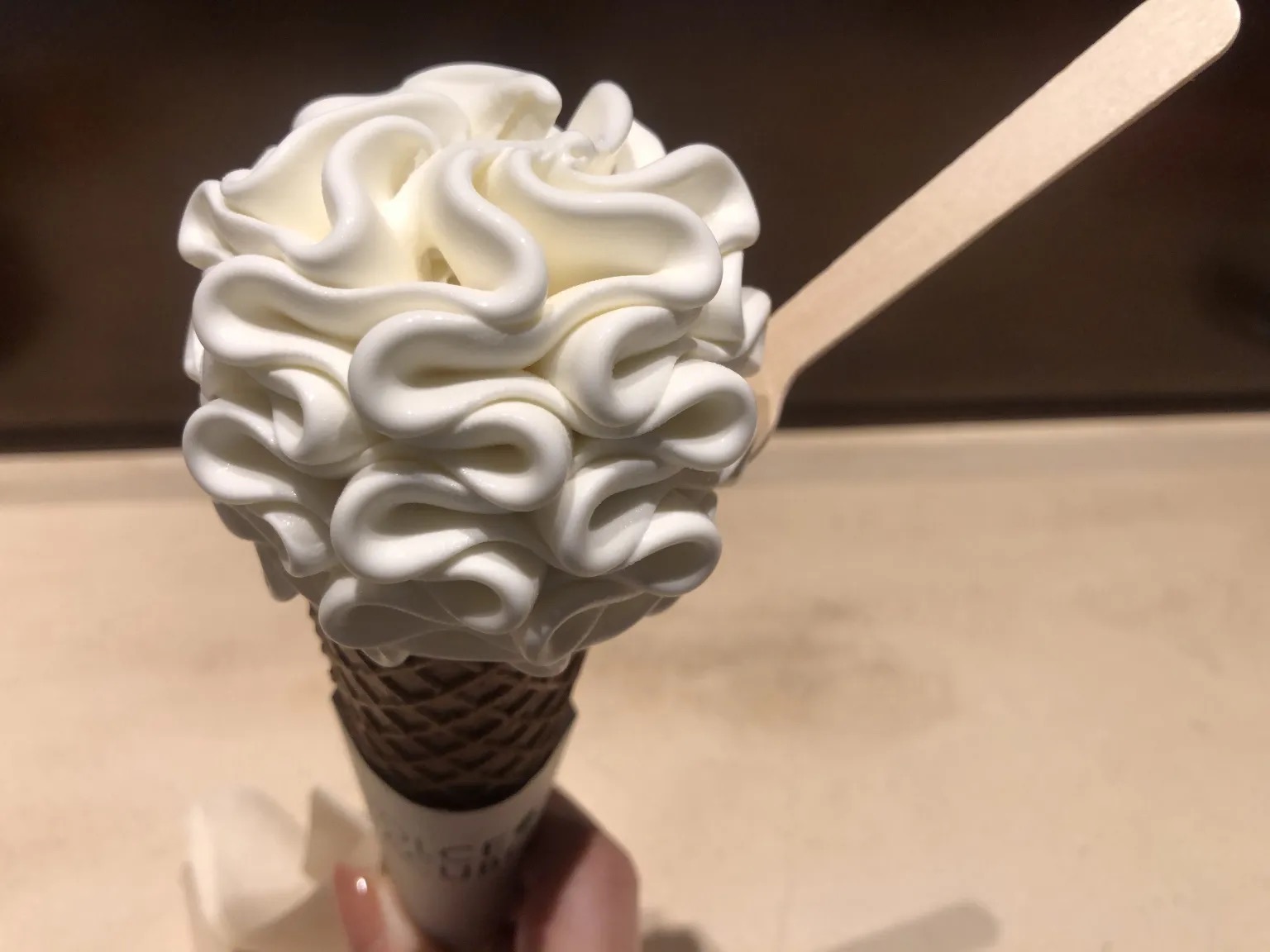 Tokyo sweets store sells beautiful soft serve ice creams that look like ...