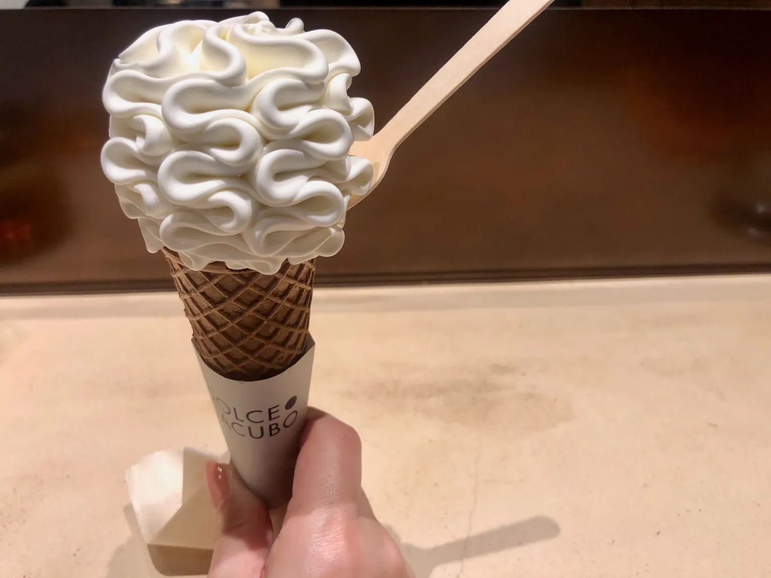 Tokyo sweets store sells beautiful soft serve ice creams that look like ...