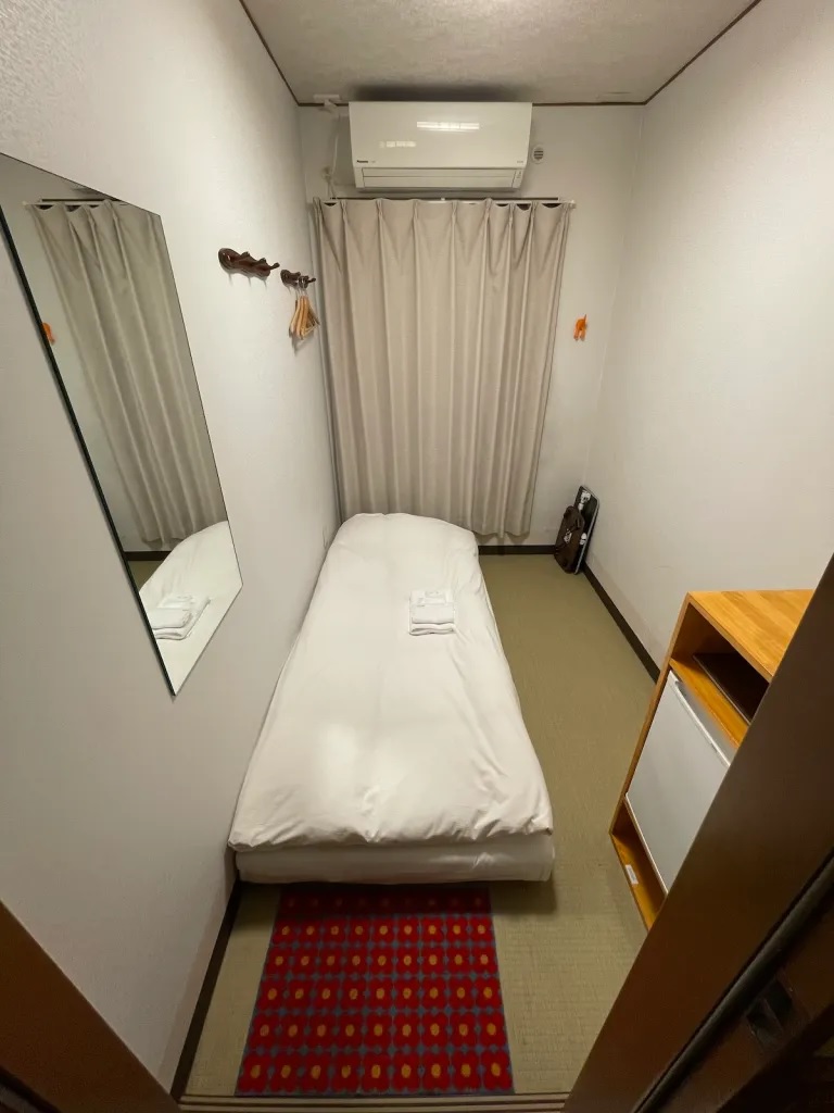 This super cheap, super Japanese-looking Tokyo hotel is a hit with ...