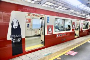 Japan has a Ghibli train where you can travel by the sea with Spirited ...