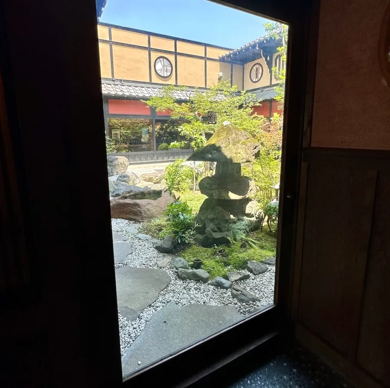Samurai manor house-style restaurant collabs with 150-year-old Kyoto ...