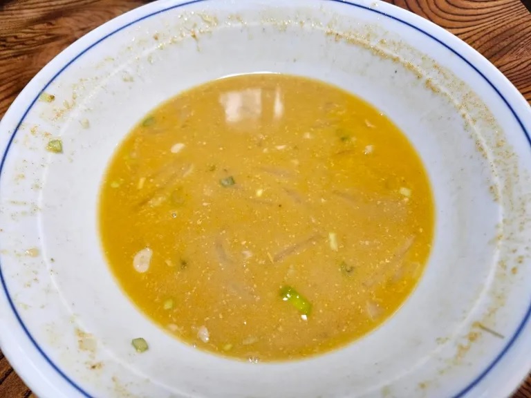 We try “the worst-tasting ramen in Japan” – How bad could it be?【Taste ...