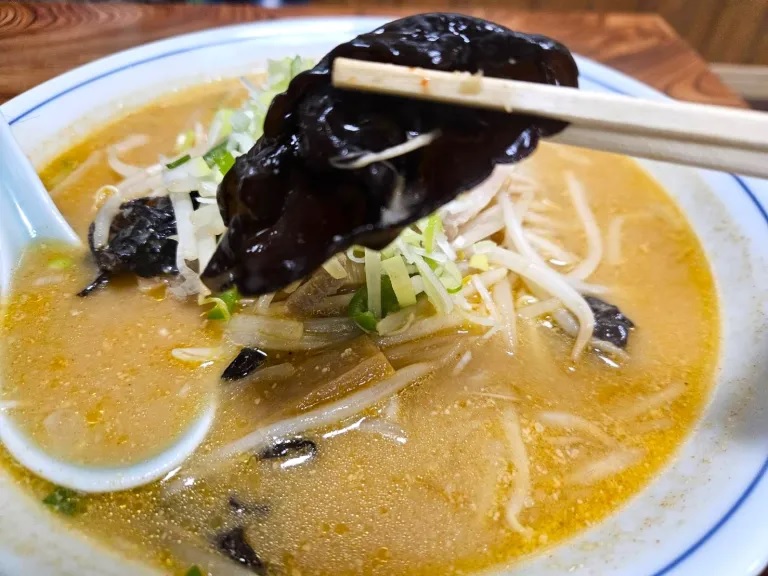 We try “the worst-tasting ramen in Japan” – How bad could it be?【Taste ...
