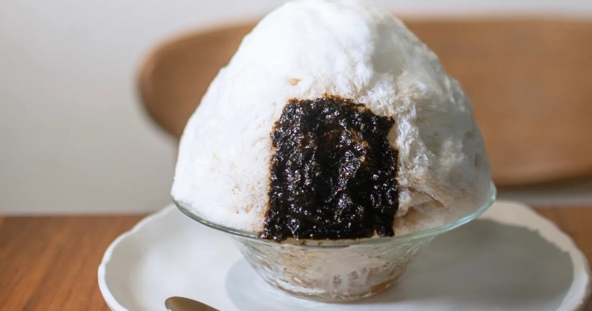 Tokyo store serves stunning kakigori ice dessert that looks and tastes ...