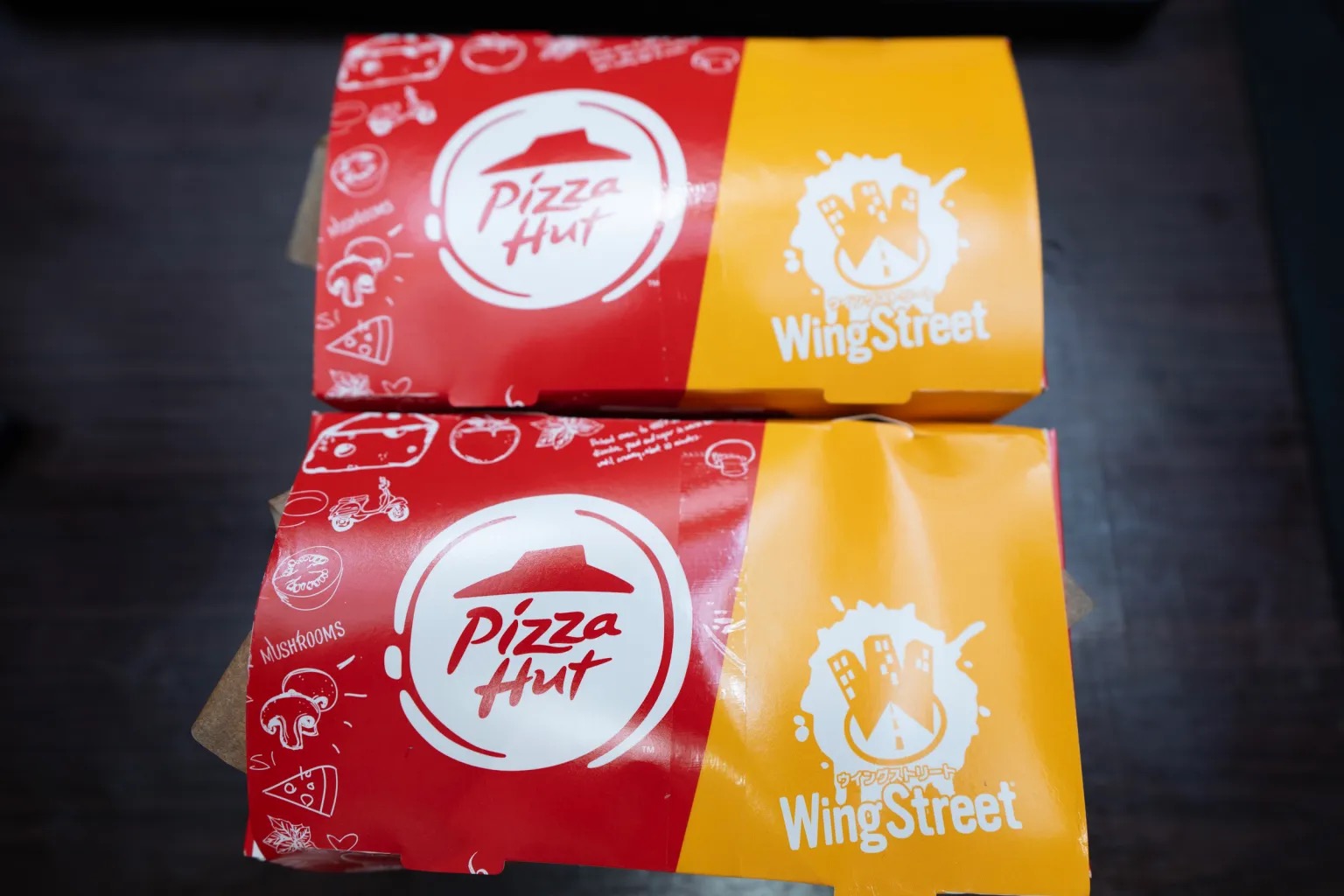 Pizza Hut adds burgers to its menu in Japan for a limited time | SoraNews24 -Japan News-