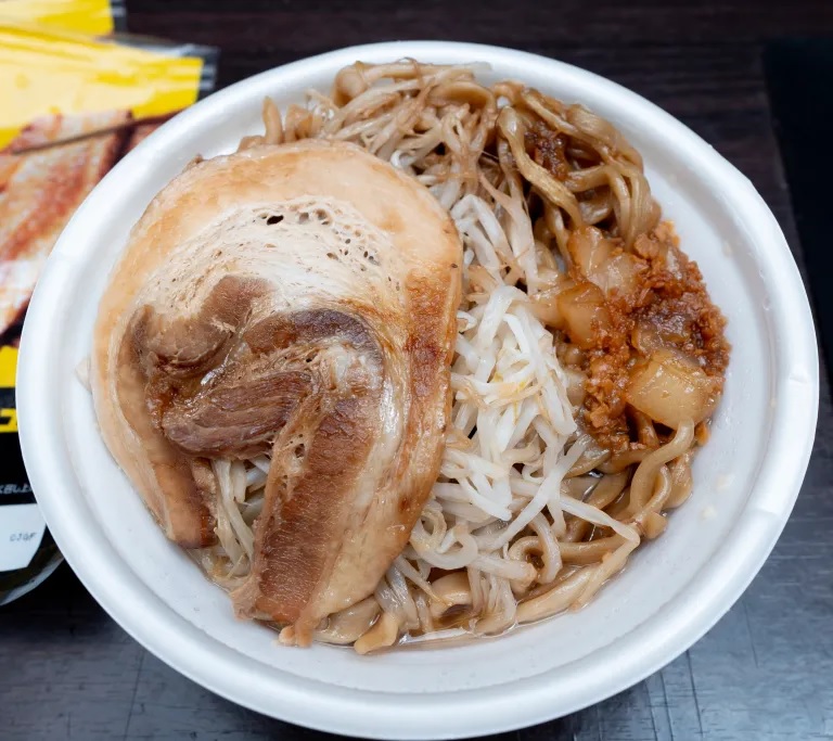 “THIS is Pork!” 7-Eleven’s pre-made chashu pork is here to elevate your ...