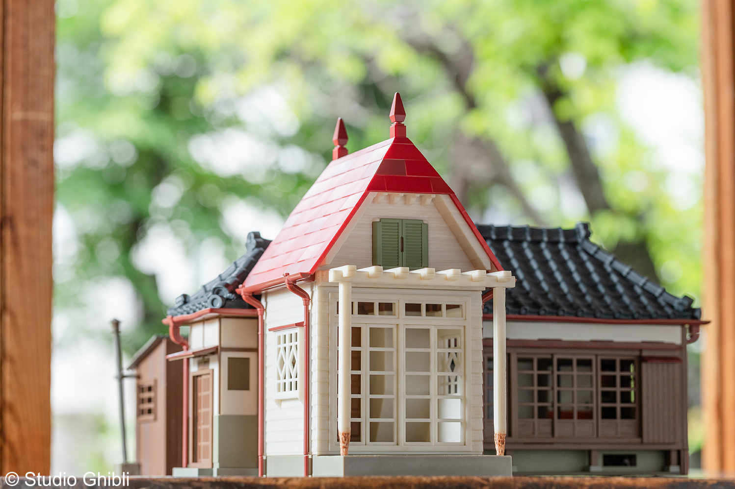 Studio Ghibli unveils My Neighbour Totoro miniature house model ...