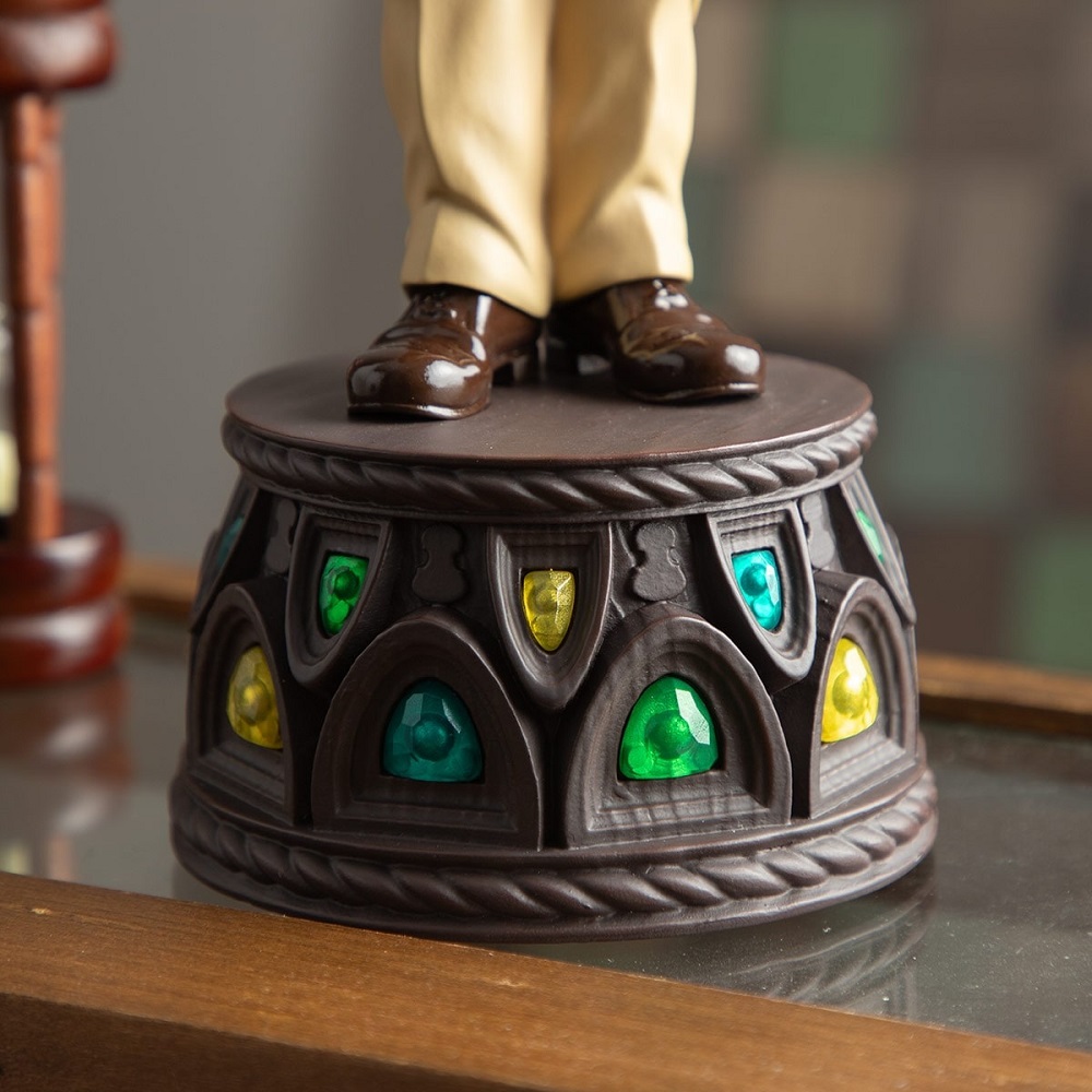 Beautiful Whisper of the Heart music box figure brings sights, sounds ...