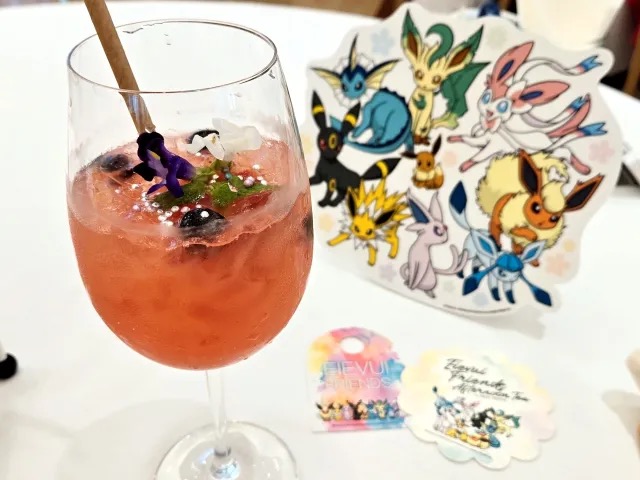 Eievui Friends Afternoon Tea: Eevee and its Eeveelutions disappoint one ...