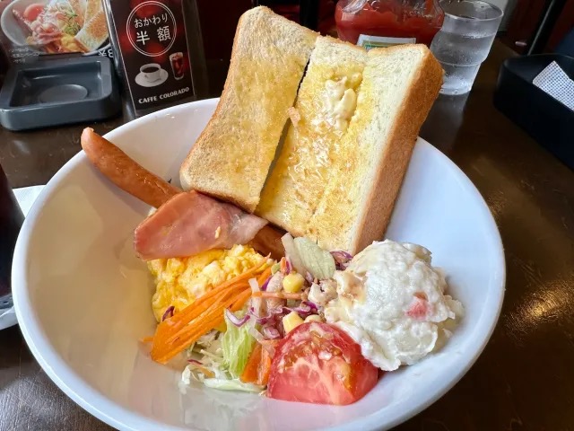 Kyoto Station breakfast cafe is a hidden gem that tourists are yet to ...