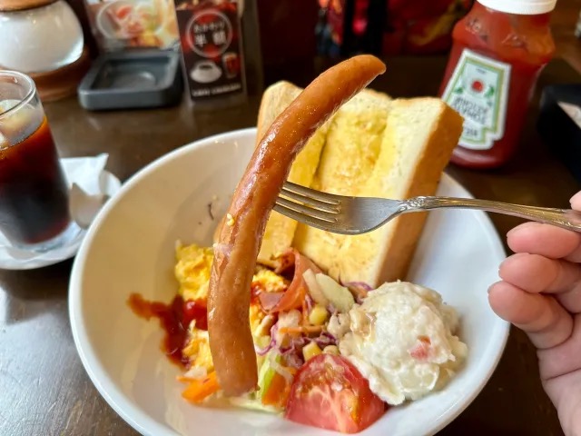 Kyoto Station breakfast cafe is a hidden gem that tourists are yet to ...