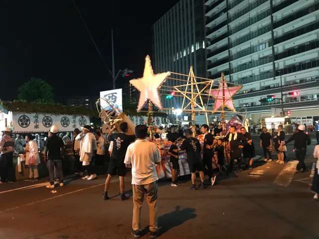 How Japanese people deal with death at Nagasaki’s Shoro Nagashi ...